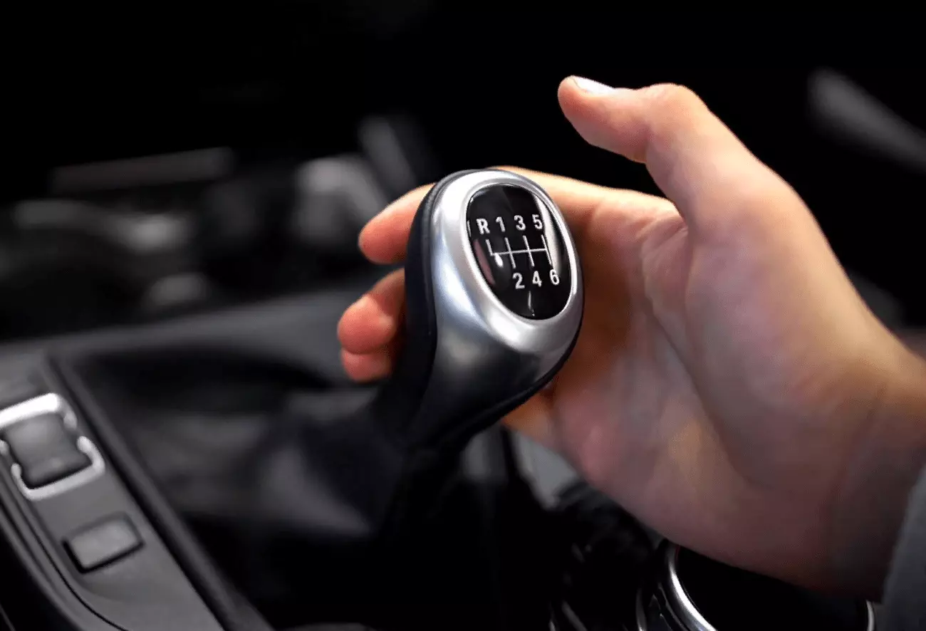 P0921-kode (OBD2) - oorsake, simptome en hoe om reg te stel?